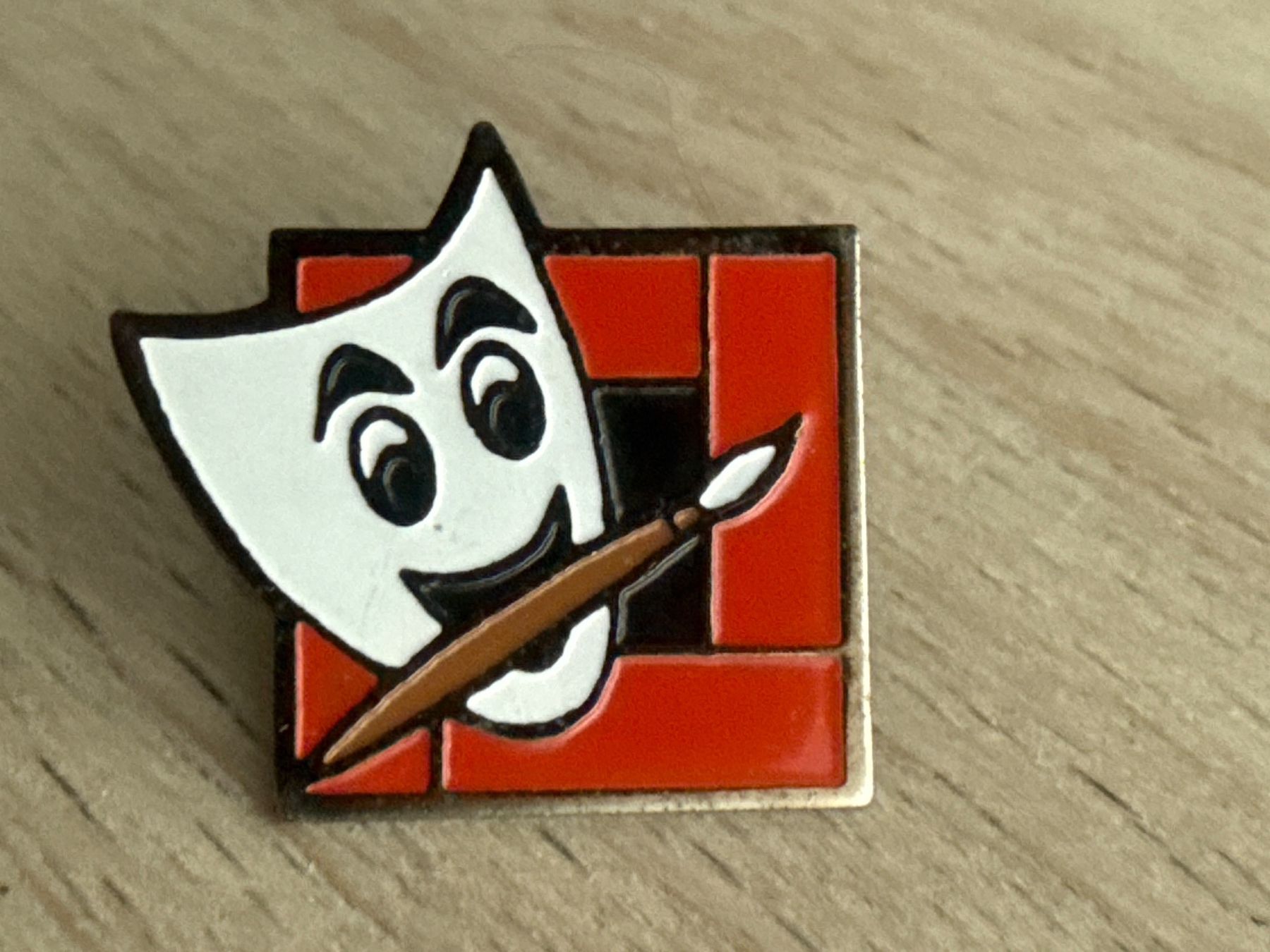 Pin (Gebraucht) in Glattbrugg für CHF 1 – mit Lieferung auf Ricardo kaufen