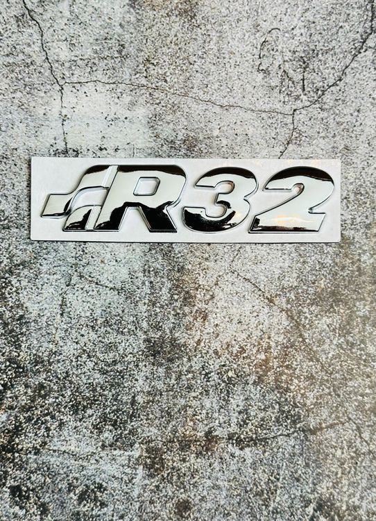 VW R32 Emblem Schriftzug Logo aus Metall NEU in Chrom | Kaufen auf Ricardo