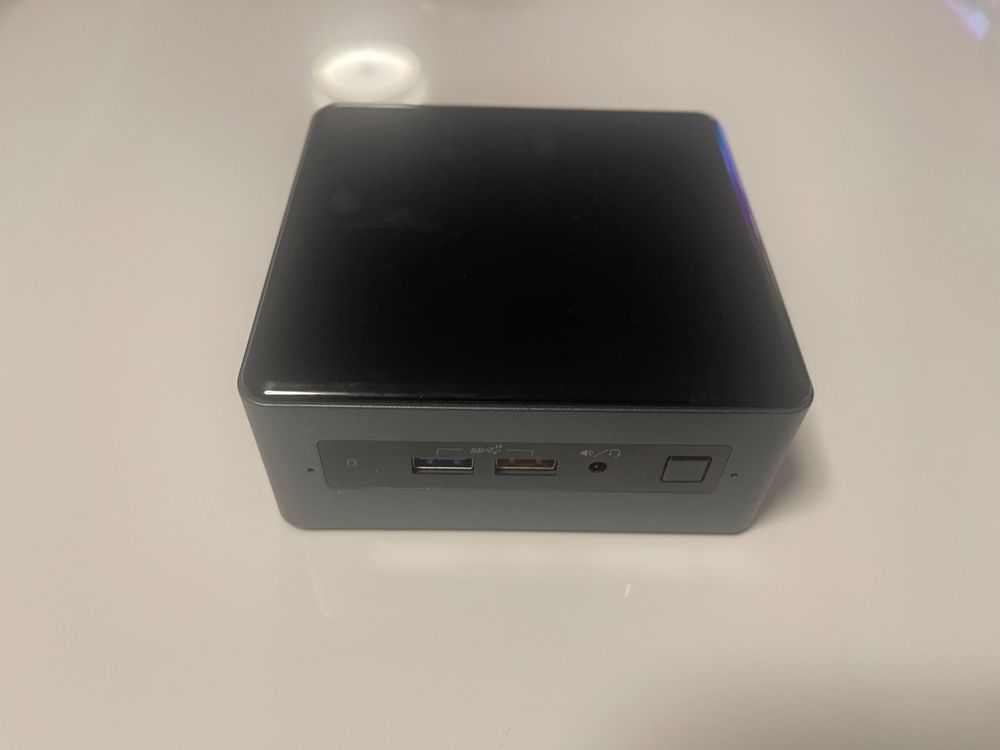 Intel NUC NUC8i7BEH2 - Bean Canyon (Intel Core i7-8559U) (Gebraucht) in ...