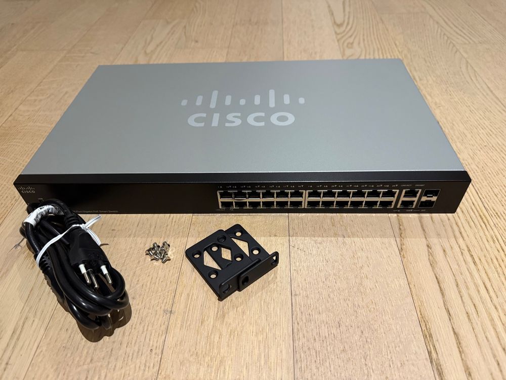 Cisco SG250-26HP / 26 Port Smart Switch (Gebraucht) in Thalwil für CHF ...