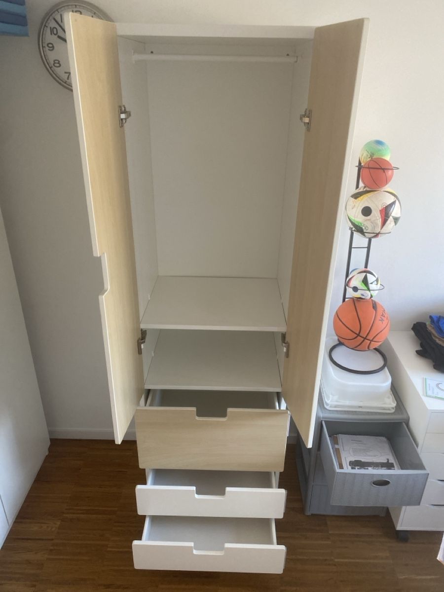 Fabelhafte Kleiderschrank Gã¼nstig Gebraucht Bilder