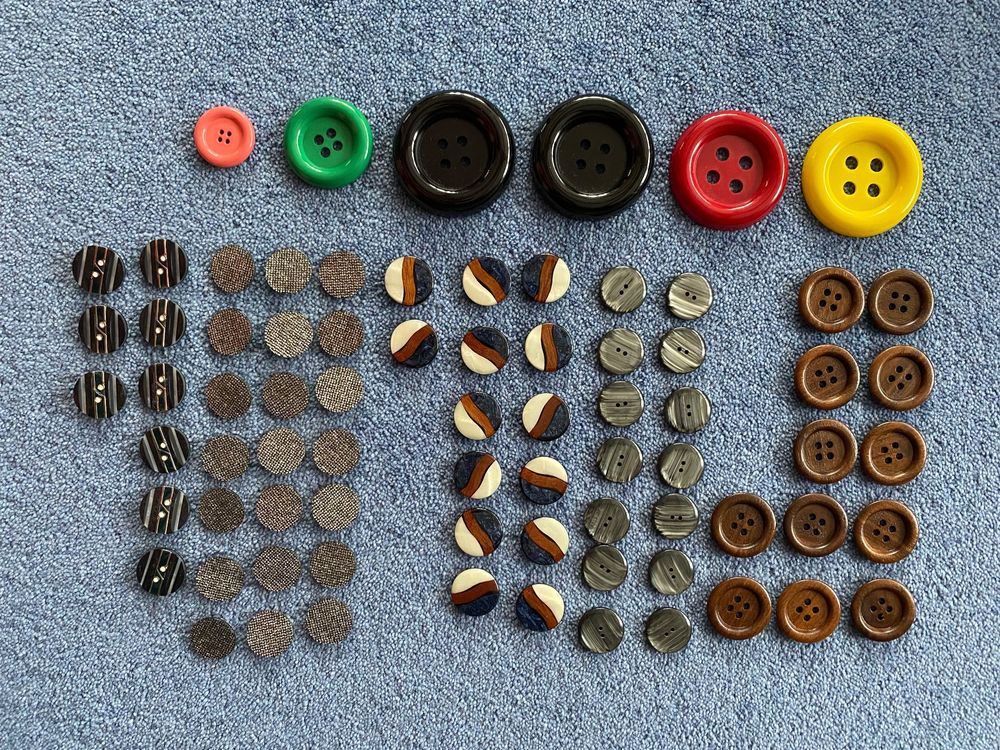 76 Stück grössere Knöpfe in allen Farben und Varianten | Kaufen auf Ricardo
