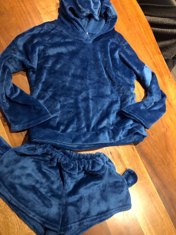 HAUSDRESS (Gebraucht) in Andwil SG für CHF 4 – mit Lieferung auf ...