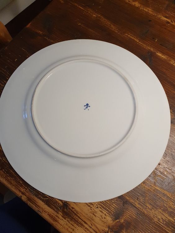 Fürstenberg grosser Teller weiss (Gebraucht) in Weite für CHF 10 – mit ...