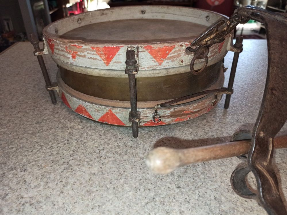 Alte Trommel Adler (Gebraucht) in Zofingen für CHF 39 – mit Lieferung ...