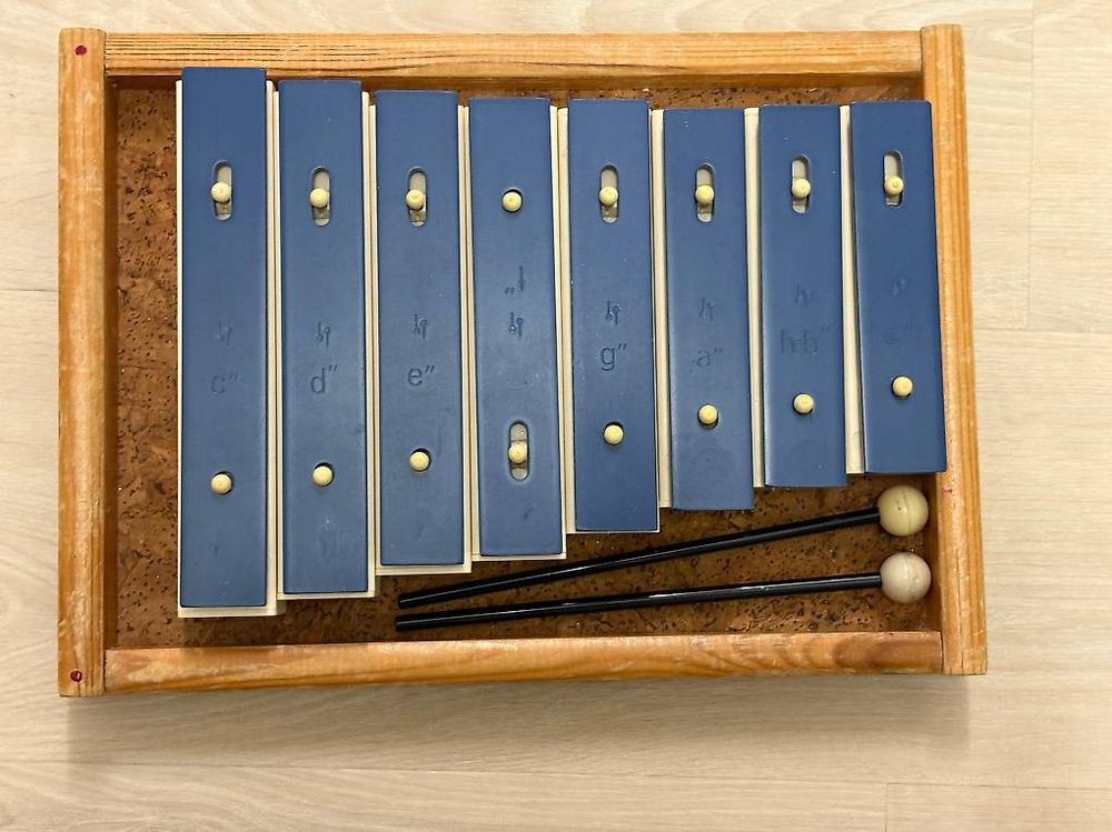 8 Klangstäbe, C bis C/Metall blau, für musik.Früherziehung (Gebraucht ...