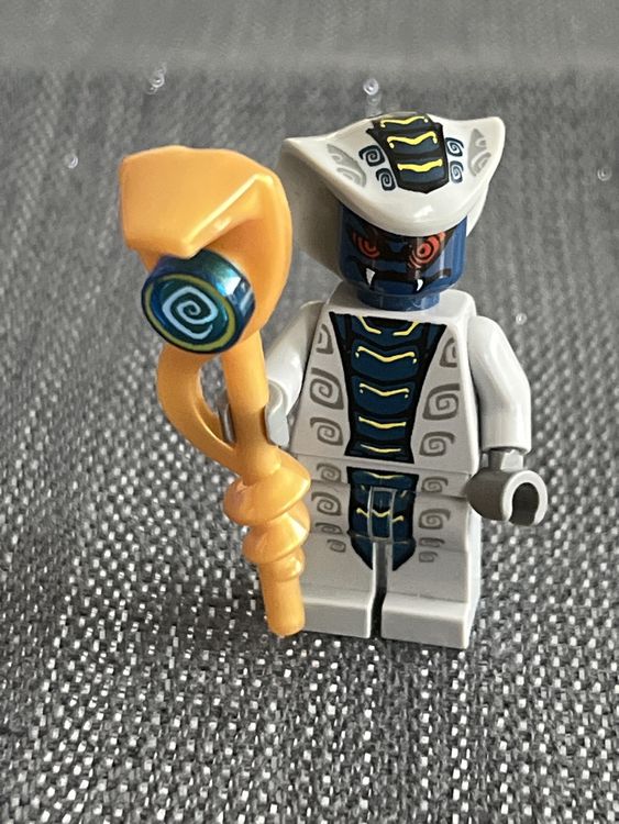 Lego Ninjago Figur Rattla mit Zepter (Gebraucht) in neuenhof für CHF 10 ...
