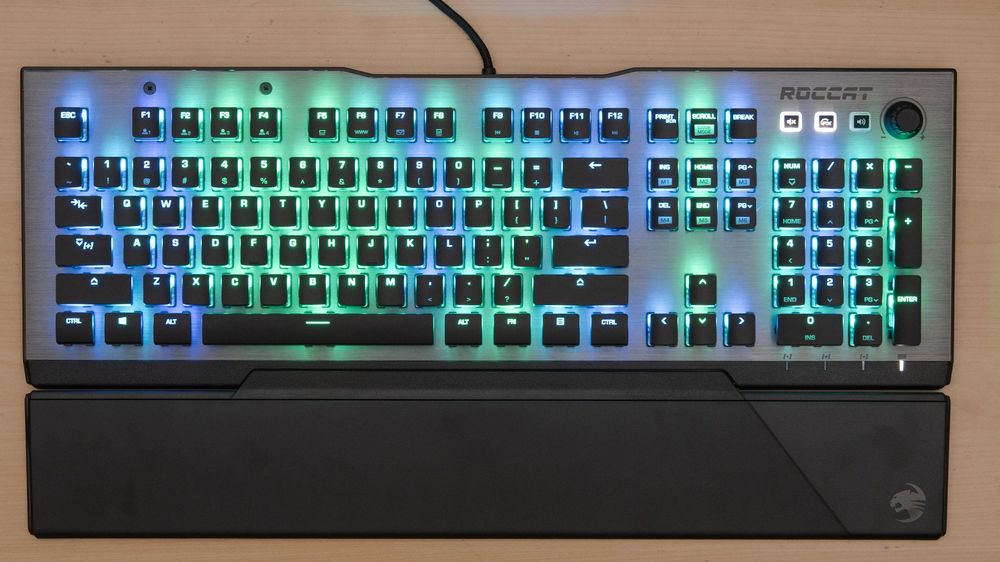 Gaming Tastatur - Roccat Vulcan AIMO 120 | Kaufen auf Ricardo