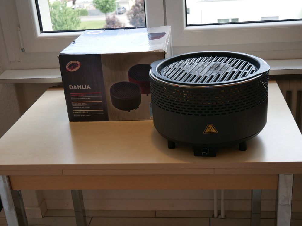 Dahlia Holzkohle Tischgrill - Perfekt für Balkon/Garten! (Gebraucht) in Stein AG für CHF 15 ...