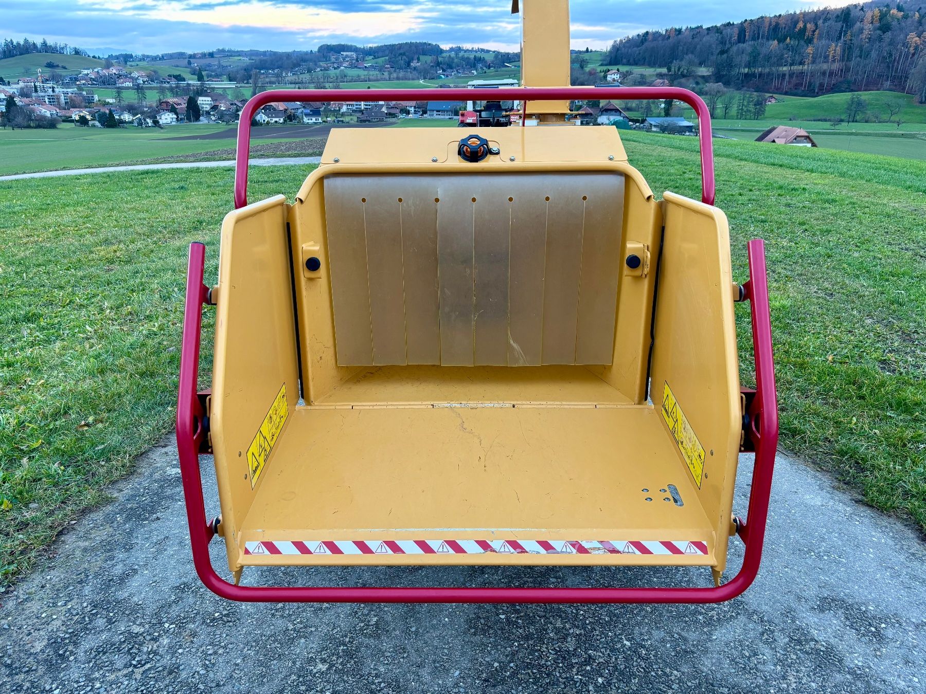 Holzhacker / Häcksler Vermeer BC190XL (Gebraucht) in Courgevaux für CHF ...