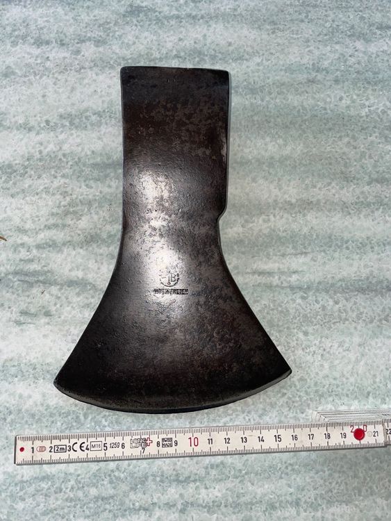 Alte Axt Made in Sweden (Gebraucht) in Willisau für CHF 20 – mit ...