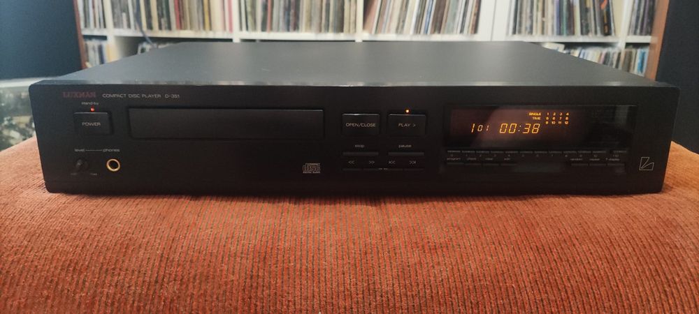 Luxman D-351 (Gebraucht) in Küttigen für CHF 75 – mit Lieferung auf Ricardo kaufen