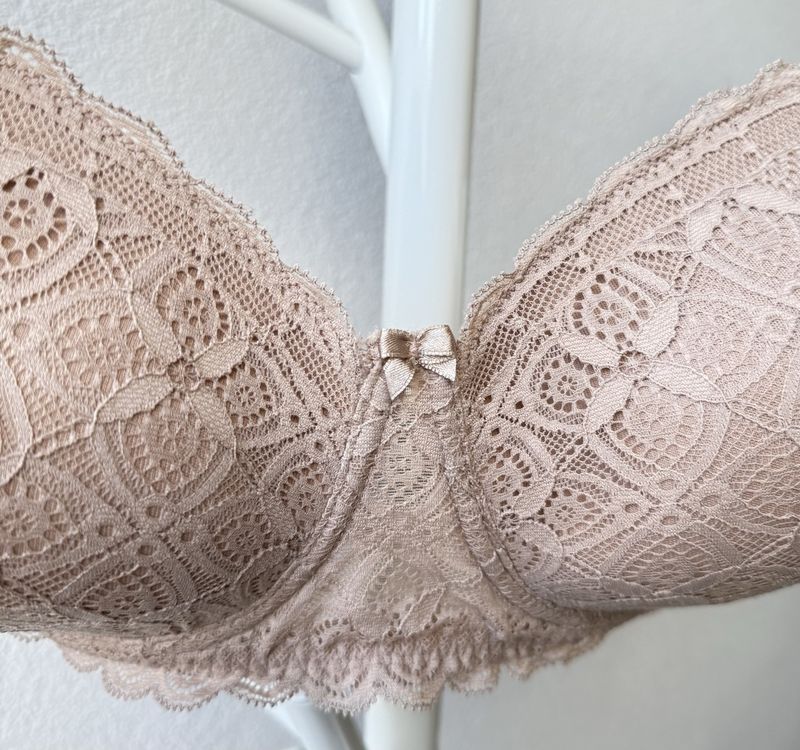 Intimissimi BH, Grösse 85E, Beige Spitze - Neuwertig! (Neu (gemäss ...