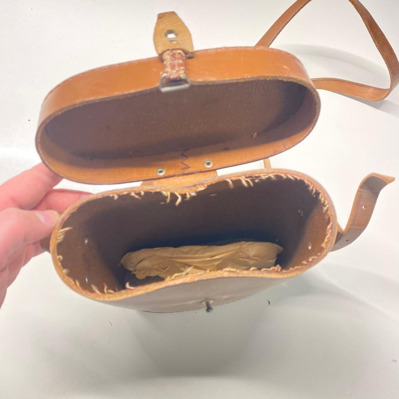 Vintage Echtleder Feldstecher-Tasche, braun (Gebraucht) in Krauchthal ...