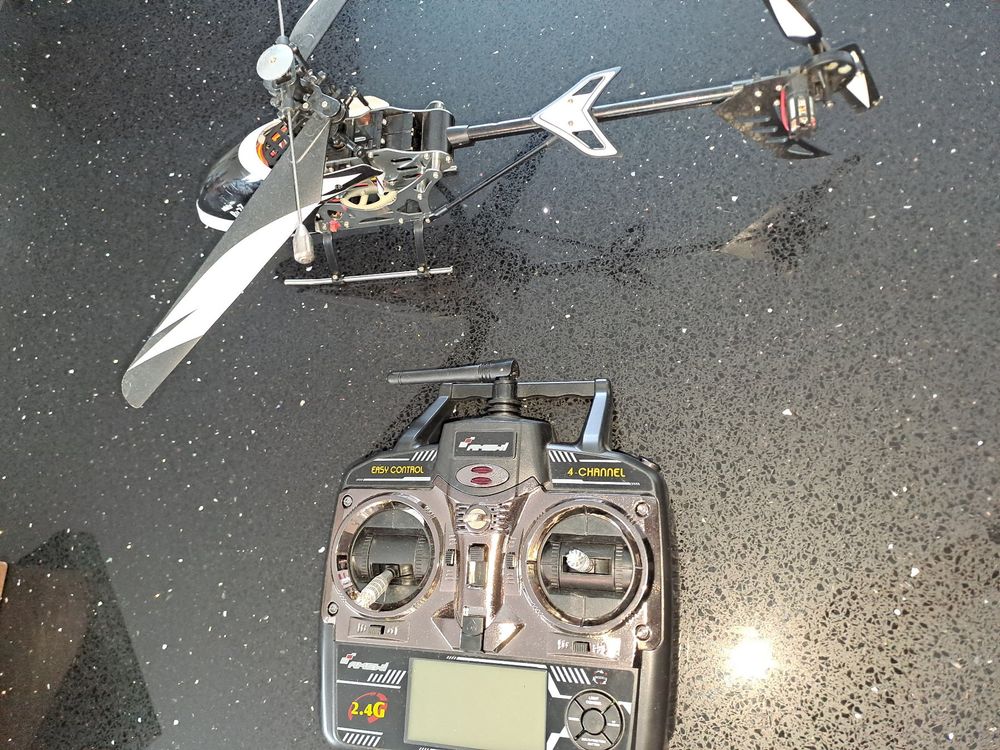 Amewi Buzzard RC Heli (Gebraucht) in Trachslau für CHF 1 – nur Abholung ...