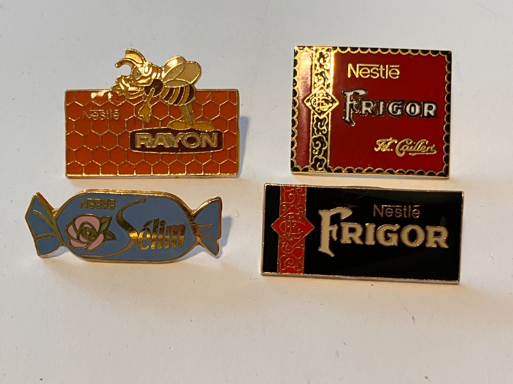 4 Pin Nestle Frigor Rayon Selim Schokolade (Gebraucht) in Basel für CHF ...