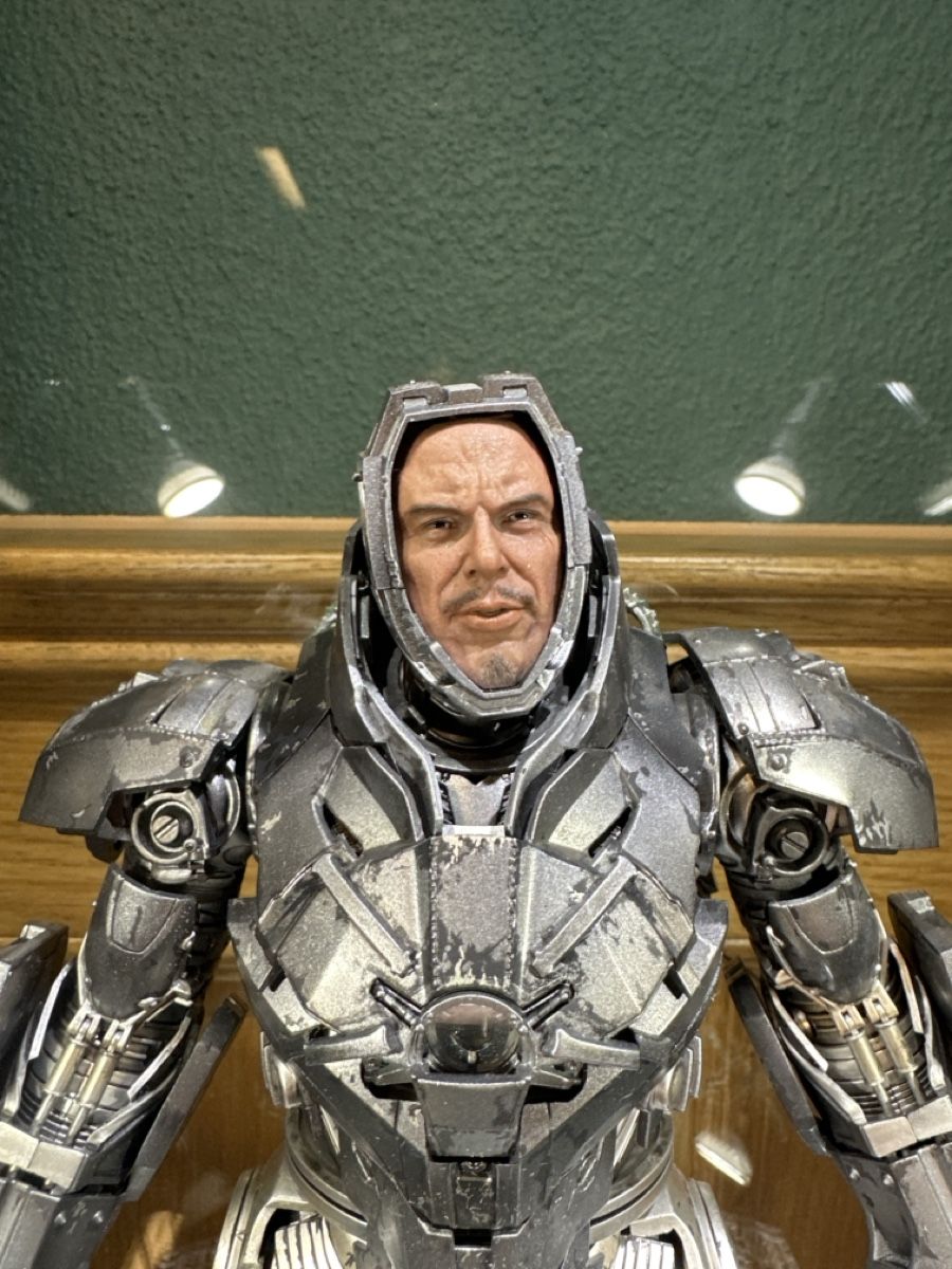 Hot Toys - Whiplash MKII Diecast / Iron Man 2 Figur 1/6 (Gebraucht) in ...