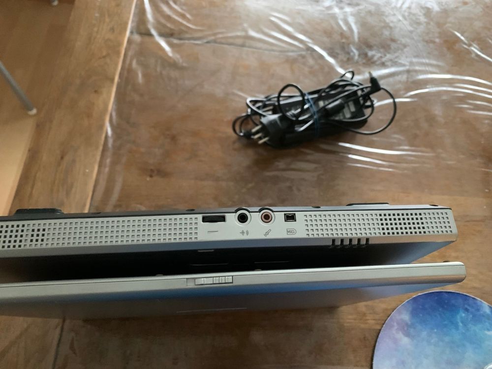 Vintage MBO 8375 Notebook * 224MB RAM * 38GB Festplatte | Kaufen auf Ricardo