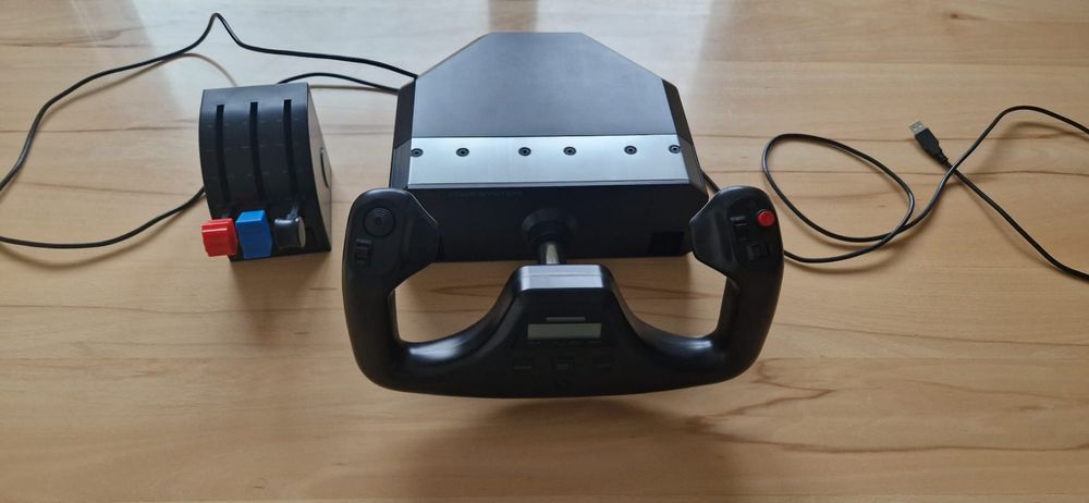 Logitech Yoke (Gebraucht) in Rhäzüns für CHF 49 – mit Lieferung auf ...