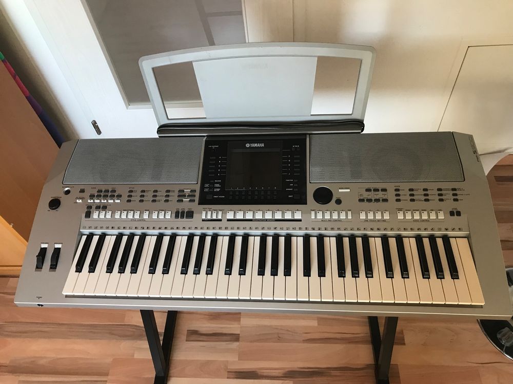 Keyboard Yamaha PSR-S900 | Kaufen auf Ricardo