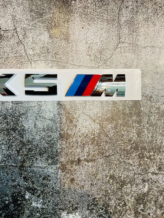BMW X5M Emblem Logo Schriftzug in Chrom Neu (Neu und originalverpackt ...
