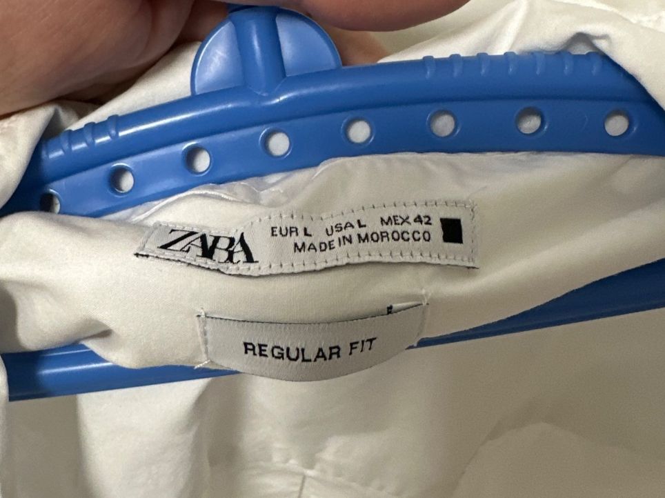 👔 Zara Hemd Weiß Regular Fit L 🔥 (Gebraucht) in Weggis für CHF 1 – mit ...