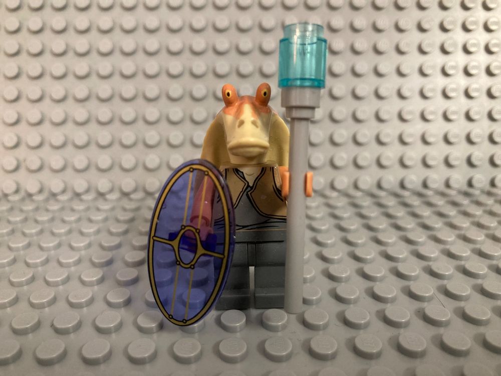 LEGO Star Wars Minifigur - Jar Jar Binks (2011) (Gebraucht) in Zug für ...