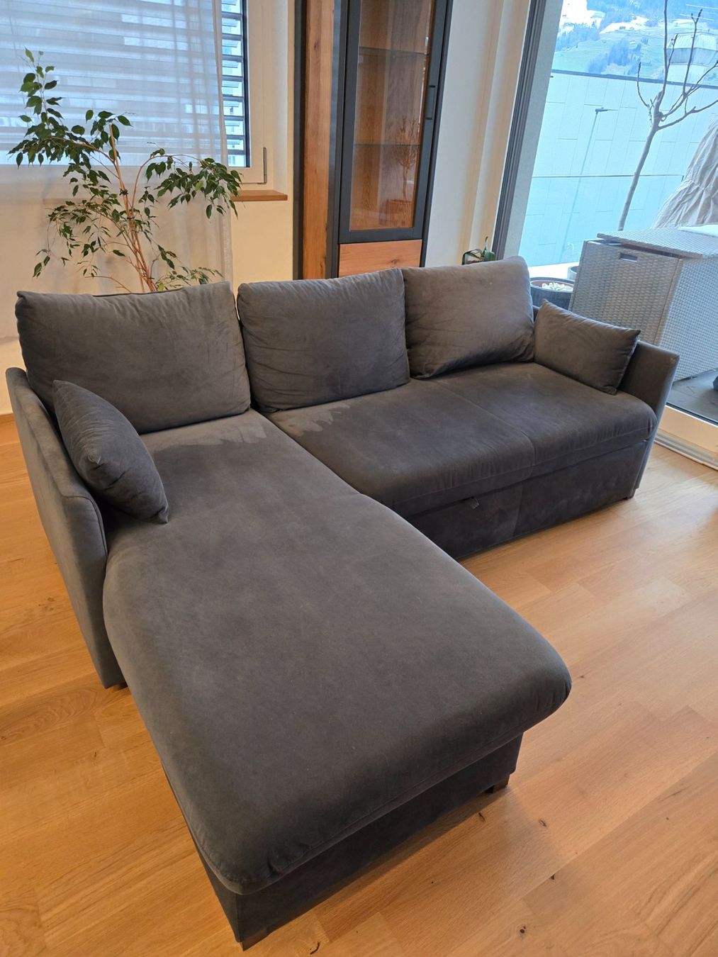 Bequemes Ecksofa mit Schlaffunktion, Anthrazit (Gebraucht) in Ibach für ...