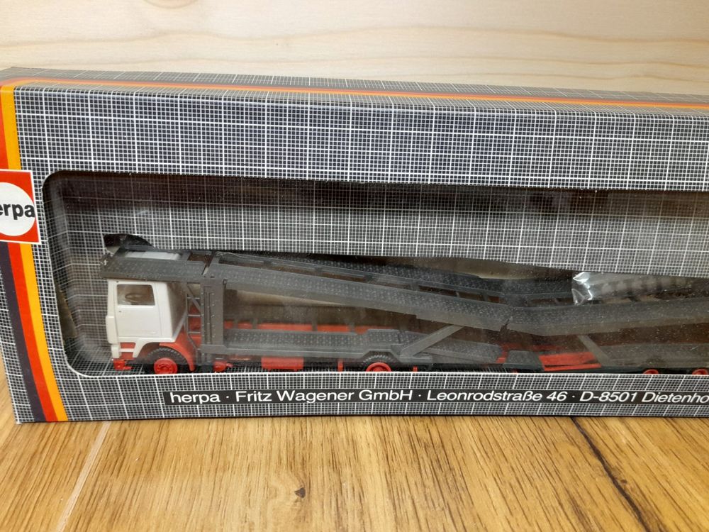 VOLVO F10 Autotransporter (Neu und originalverpackt) in Reiden für CHF ...