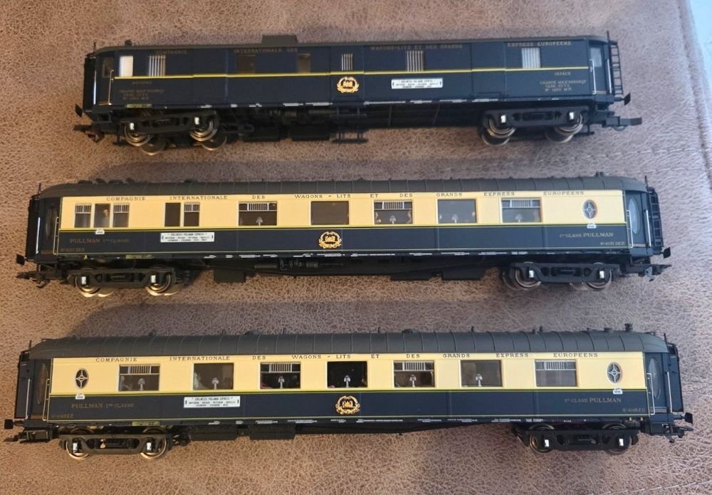 Trix SET 26470 Pullmann Edelweiss mit 6 Wagen (Neu (gemäss Beschreibung ...