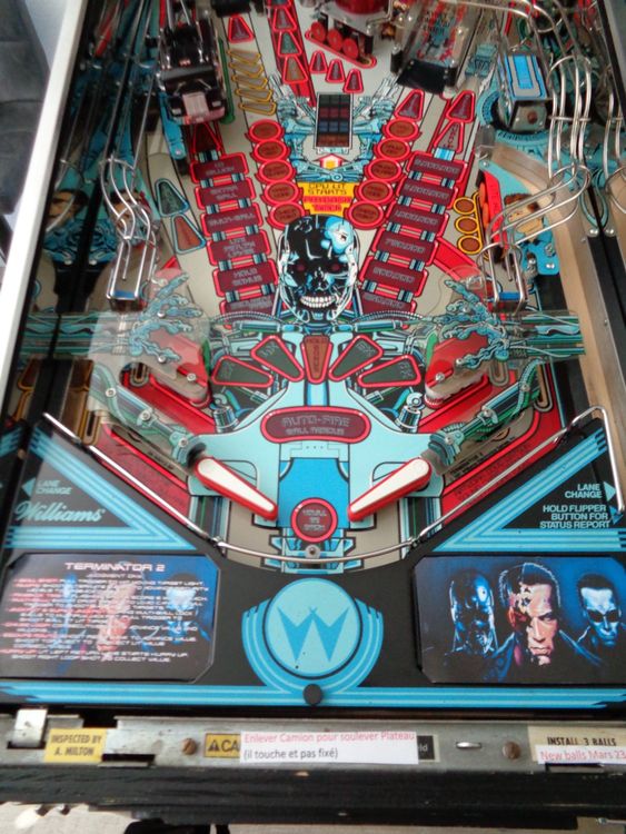 Flipper Terminator 2 Williams MAGNIFIQUE | Kaufen auf Ricardo