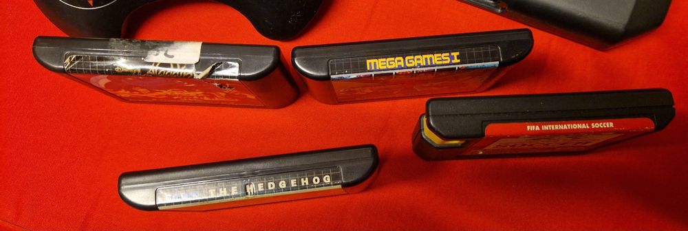 Sega Mega Drive 2 avec 4 jeux - Console Rétro Vintage (Gebraucht) in ...