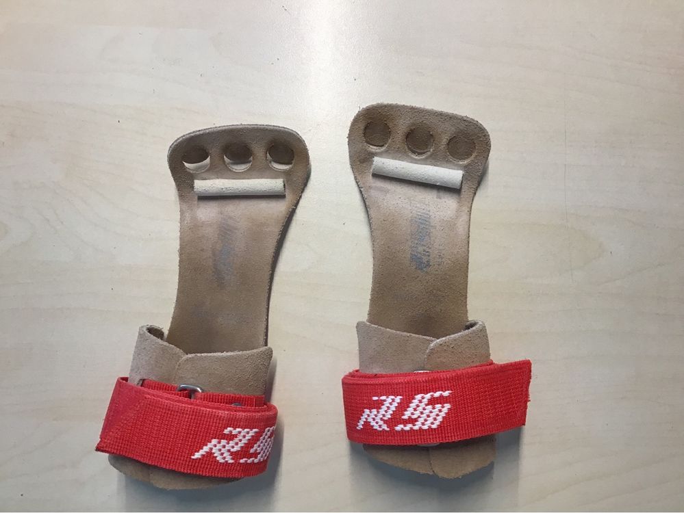 Reckleder/Riemchen Gr. 1 (Gebraucht) in Lyss für CHF 20 – mit Lieferung ...