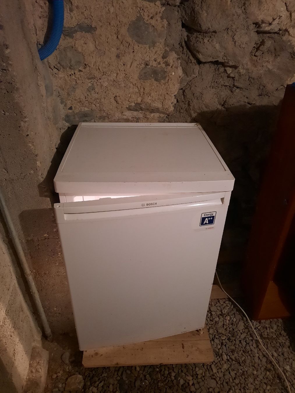 Frigo Bosch (D'occasion) à Réchy pour CHF 50 – retrait uniquement ...