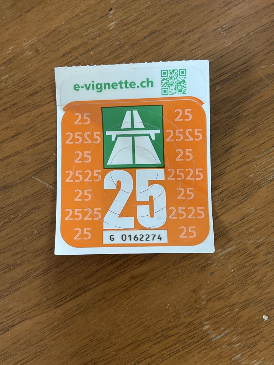 Vignette autoroutière Suisse 2025 (Neuf avec emballage d'origine) à La Neuveville pour CHF 30 ...