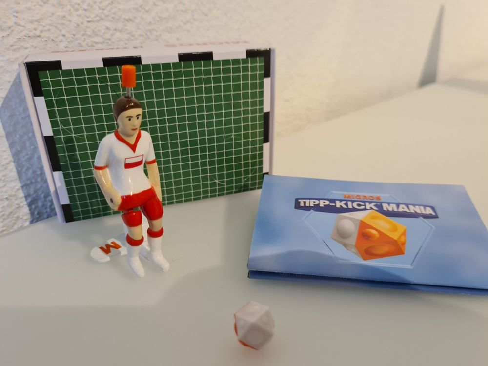 MIGROS Tipp-Kick Mania 2022 Figur Poland Nr. 9 (männlich) | Kaufen auf ...