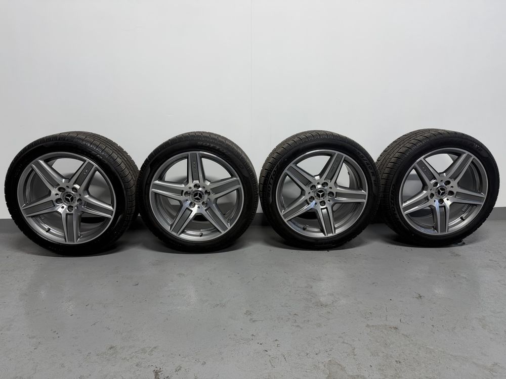 Mercedes E63 AMG W212 original Alufelgen 255/40R18 Pirelli (Neu (gemäss ...