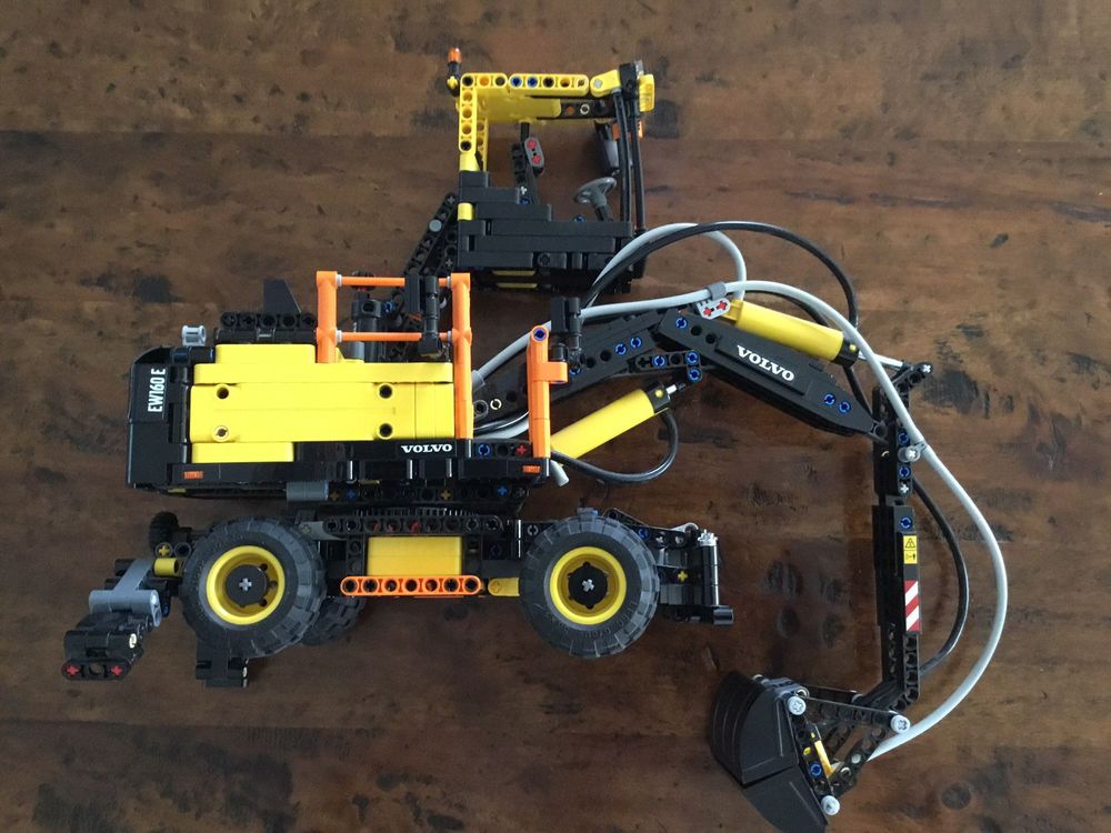 Lego Set 42053 - Volvo EW160E (Gebraucht) in Verscio für CHF 89 – mit ...