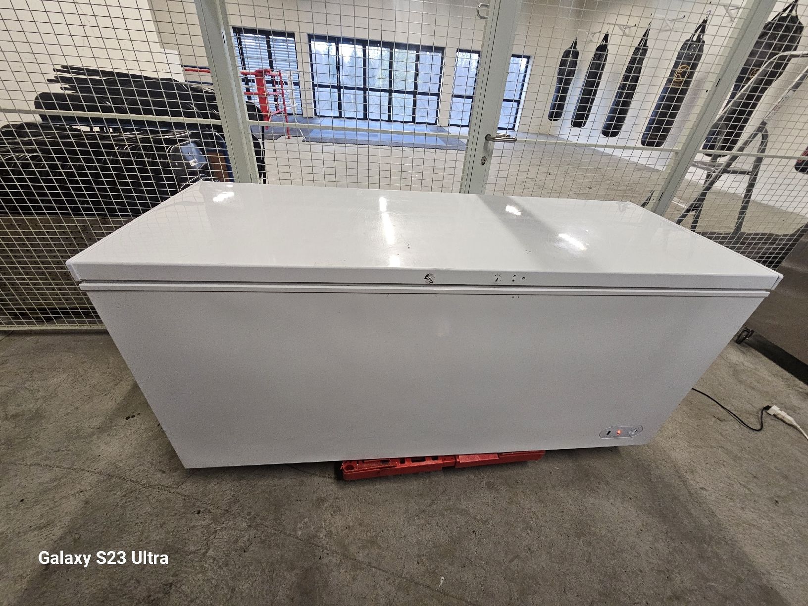 Gastro Hero Tiefkühltruhe TKTR-ECO650N, 550 Liter, Top! (Nuovo (secondo ...