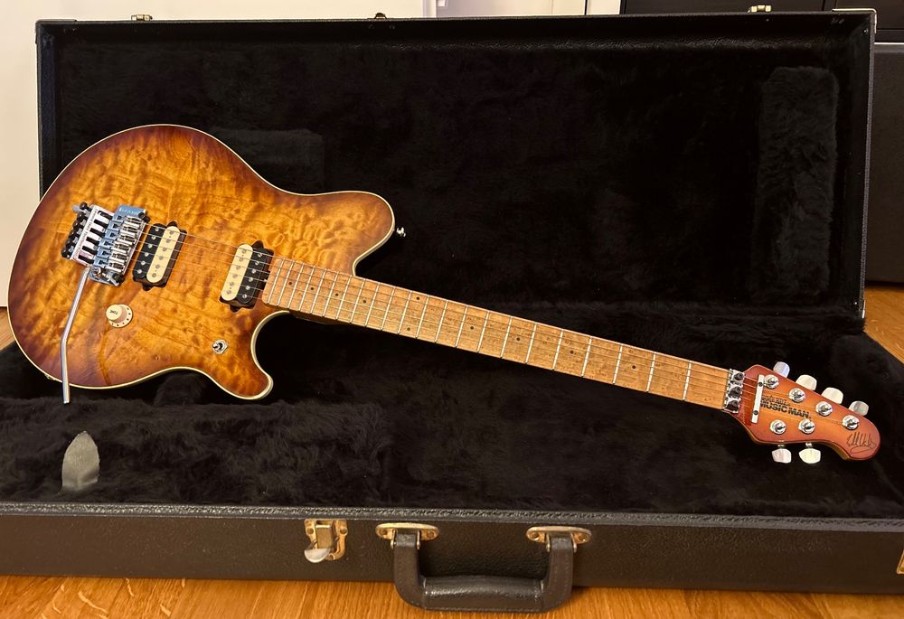 Ernie Ball Music Man Eddie Van Halen (EVH) 1994 Sunburst | Acheter sur ...