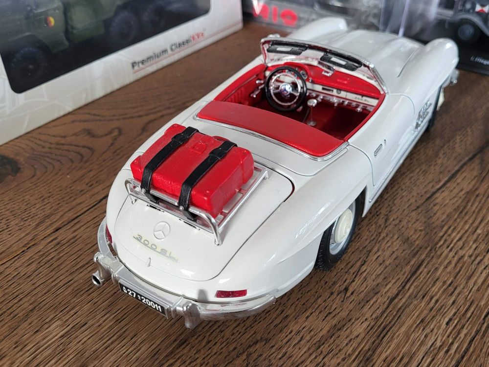 Mercedes Benz 300SL 1:18 BBurago (Gebraucht) in Rothrist für CHF 18 ...