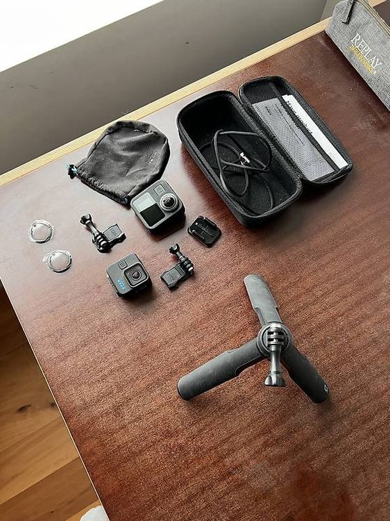 GoPro Max und GoPro 11 mini mit Zubehör (Gebraucht) in Zürich für CHF ...