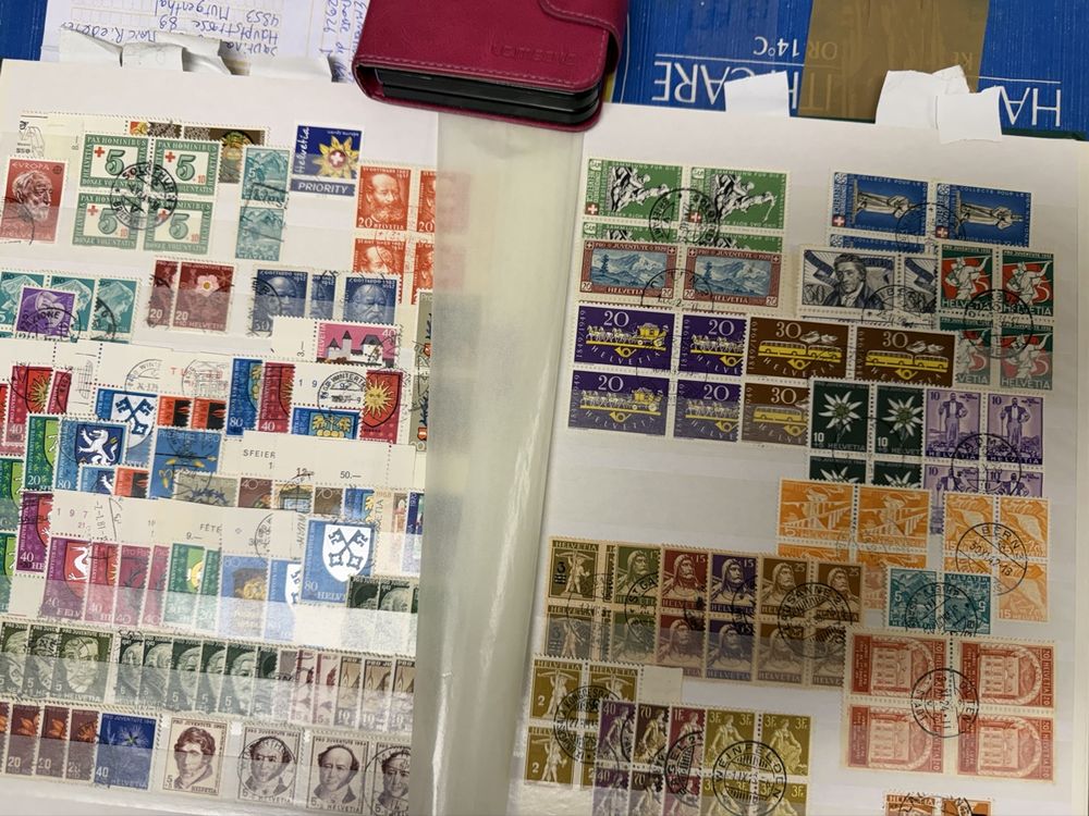 Album mit Schweizer Marken ab Sitz Helvetia (Gebraucht) in Murgenthal für CHF 49 – mit Lieferung ...