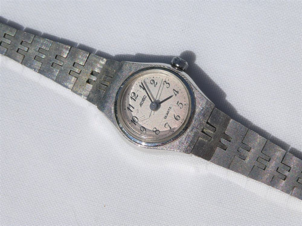 ADEC Quartz-Damen-Uhr; 70er/80er Jahre (Gebraucht) in Gattikon für CHF ...