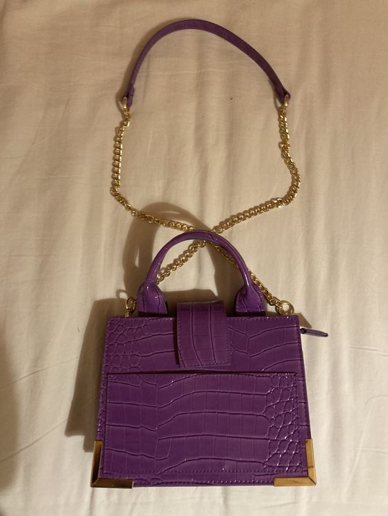Chic Purple Croc Handbag with Gold Chain (Neu (gemäss Beschreibung)) in ...