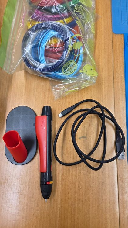 3D Pen Polaroid mit Filament,Fingerschütz und Div. Vorlagen (Gebraucht ...