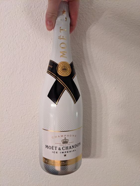Moët&Chandon Ice Impérial 75cl (Neu und originalverpackt) in Uster für ...