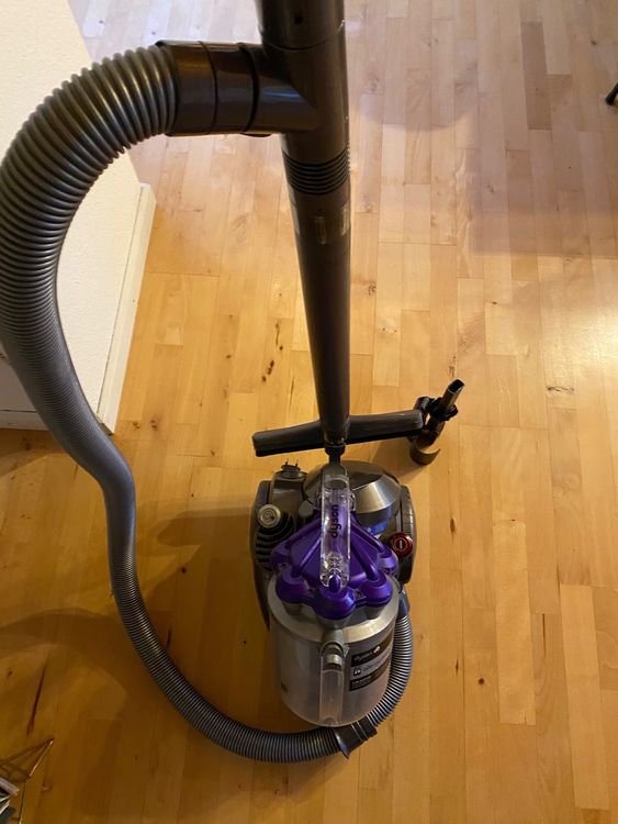 Dyson DC29 allergy parquet | Kaufen auf Ricardo