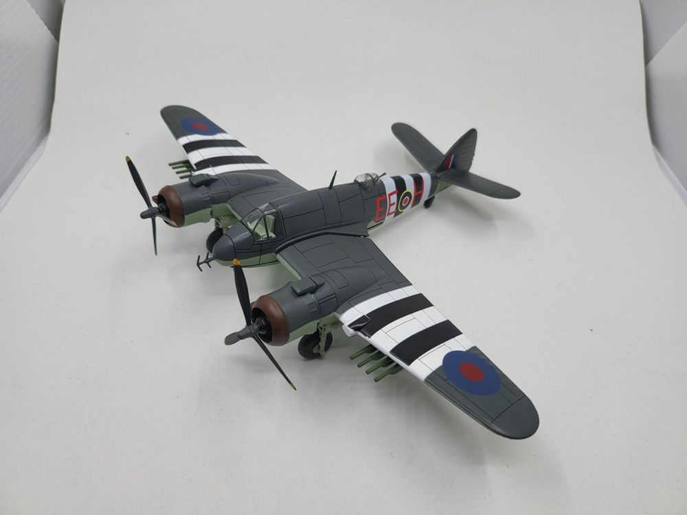 Bristol Beaufighter, 1/72 (Gebraucht) in Lyss für CHF 13 – mit ...