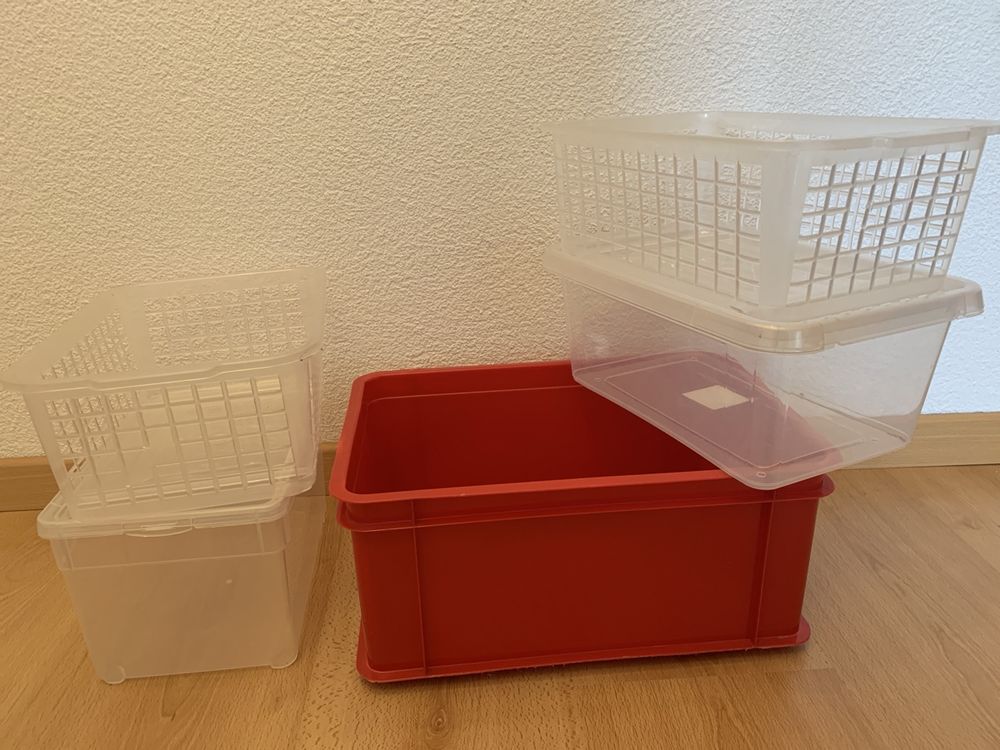 5 Plastik Boxen (Gebraucht) in Hünenberg für CHF 1 – mit Lieferung auf ...